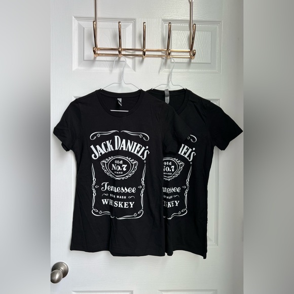 Jack Daniels | Tops | Jack Daniels Tennessee Whiskey Fitted Tops | Poshmark